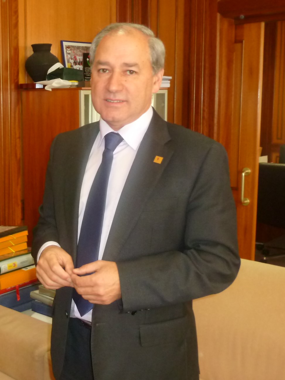 ALCALDE DE MONFORTE JOSÉ TOMÉ ROCA - Lar Gallego de Sevilla